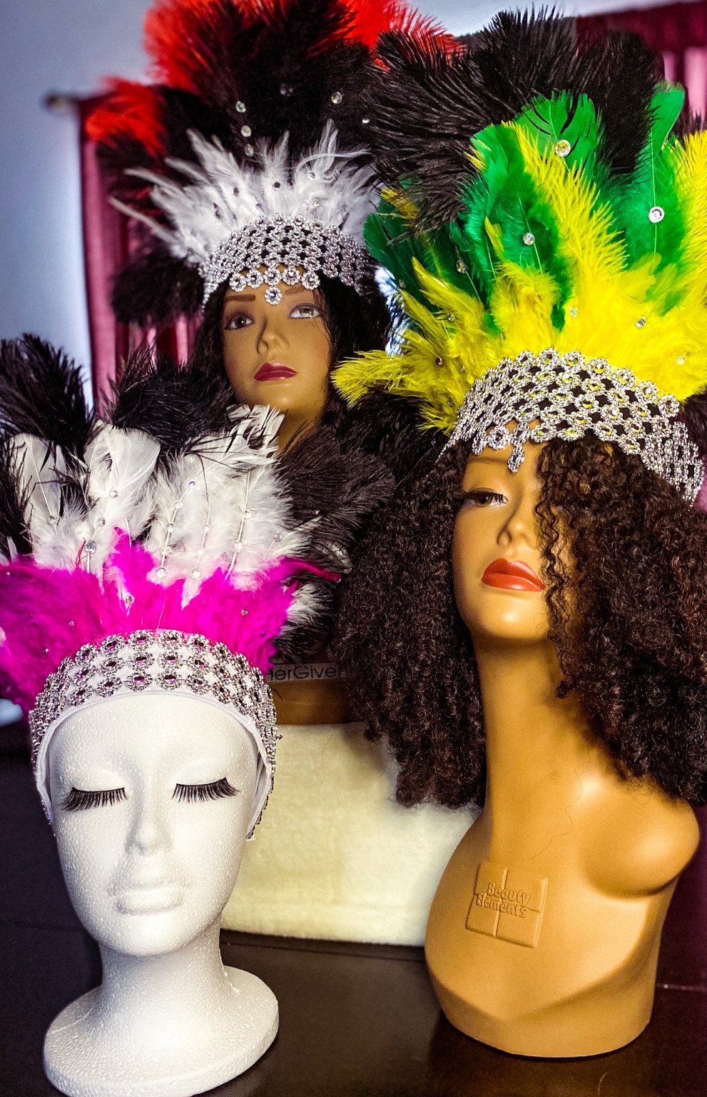 How to create a Fabulous Headdress - MommiNation